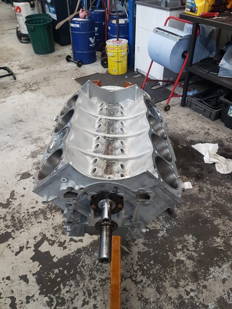 TRS 5L ROVER V8 STROKER ENGINE (short) – Range Rover, Land Rover ...