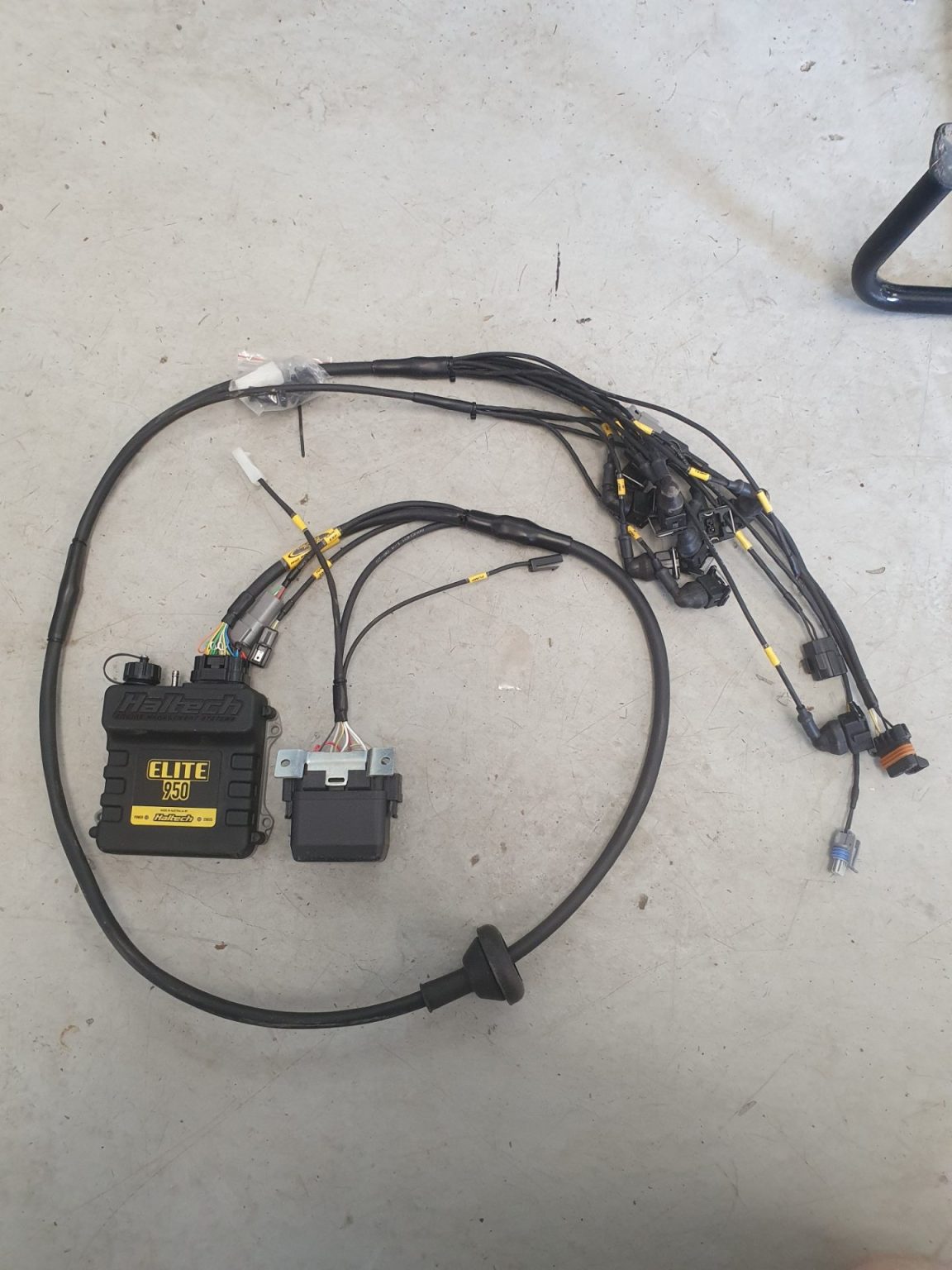 ROVER V8 HALTECH ELITE 750 PLUG ‘N’ PLAY ECU KIT – UPDATED WITH NEW ...