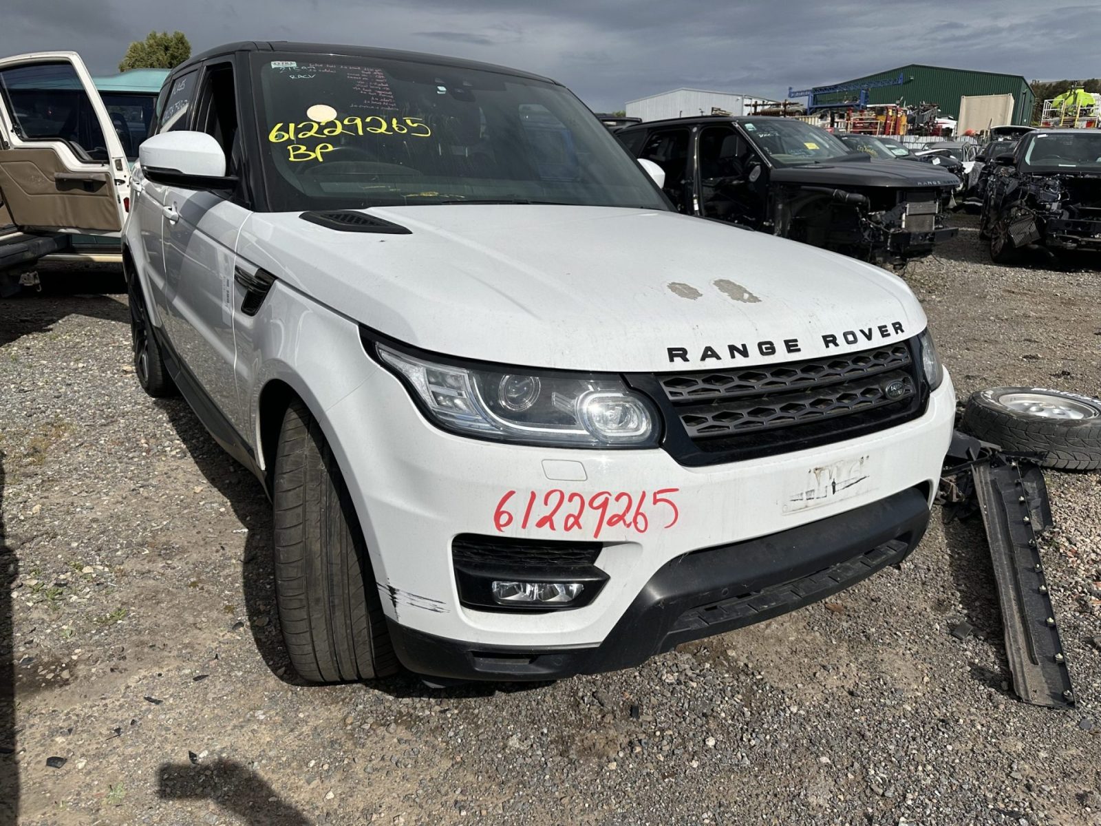 2017 Range Rover Sport SE – 3.0 V6 D Gen2 Twin Turbo – 8 Speed Auto ...