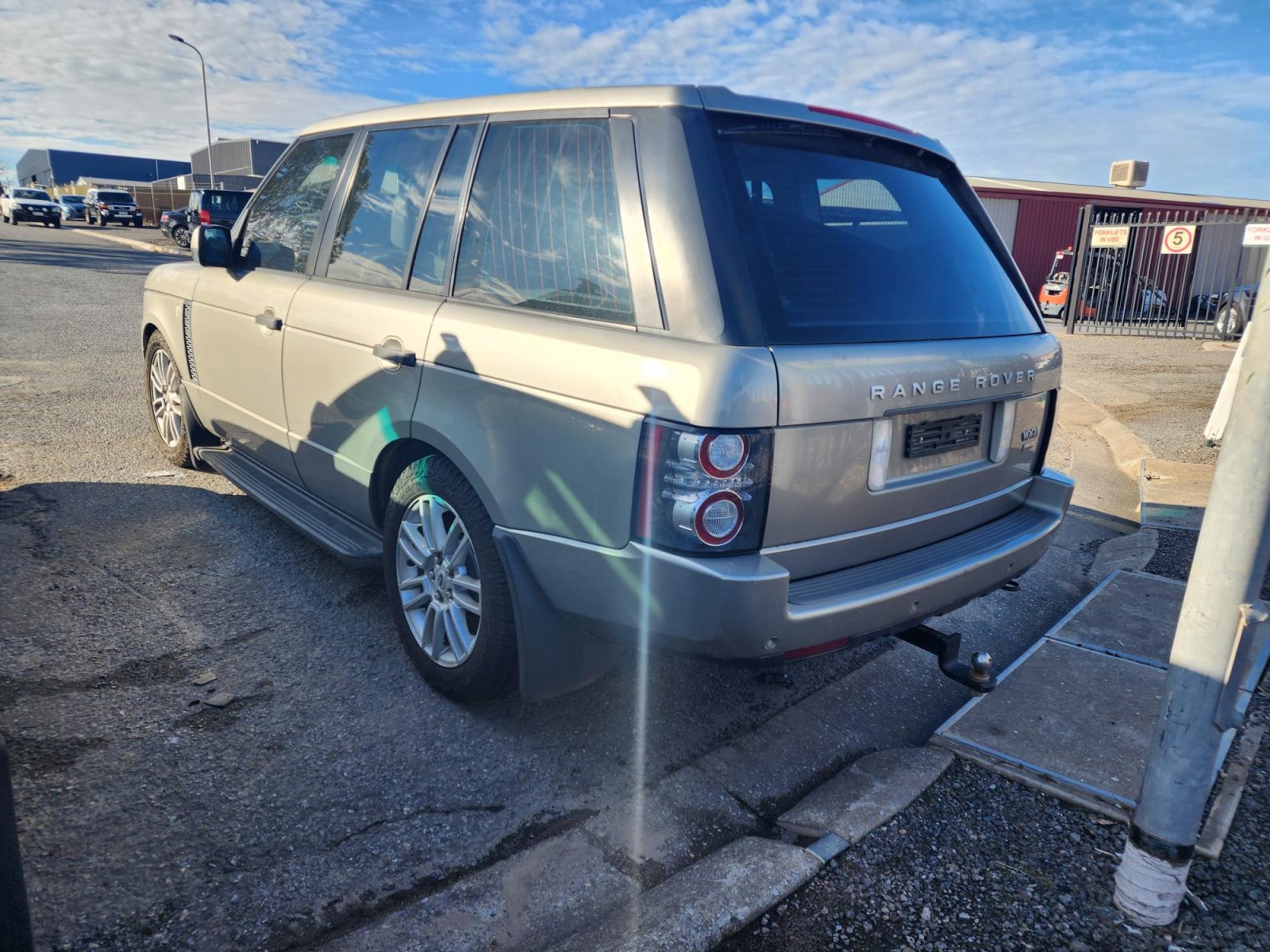 2010 Range Rover Vogue – 3.6L V8 32V DOHC EFi Diesel Lion – 6 Speed ...