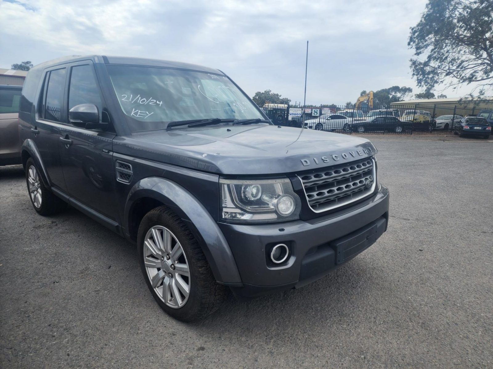 2016 Land rover discovery 4 – 3.0L V6 Turbo Diesel – 8 Speed Auto ZF ...