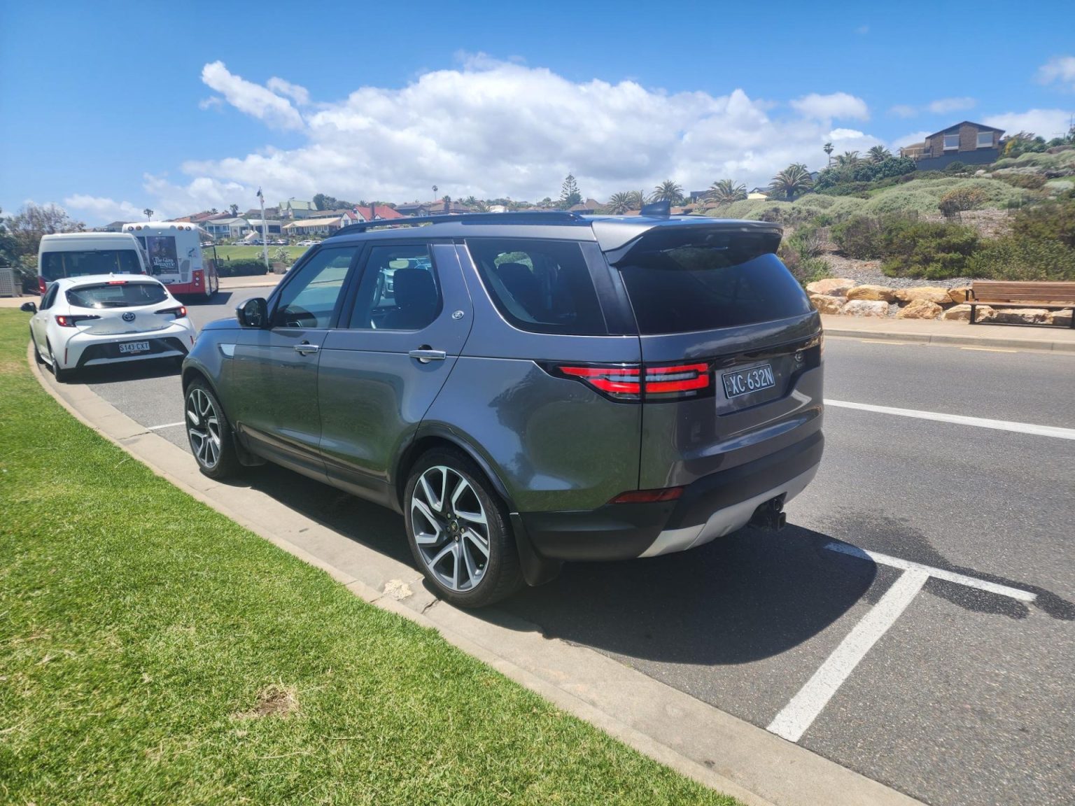 ** SOLD** 2018 Land Rover Discovery 5 HSE – Range Rover, Land Rover ...